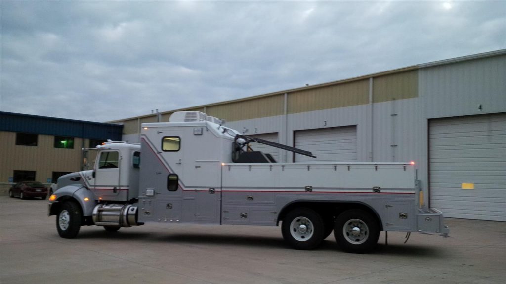 Wireline Truck - Hartstra Manufacturing